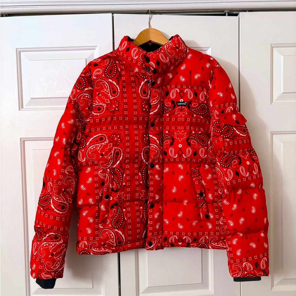 Levi’s Red Puffer Jacket - Gem